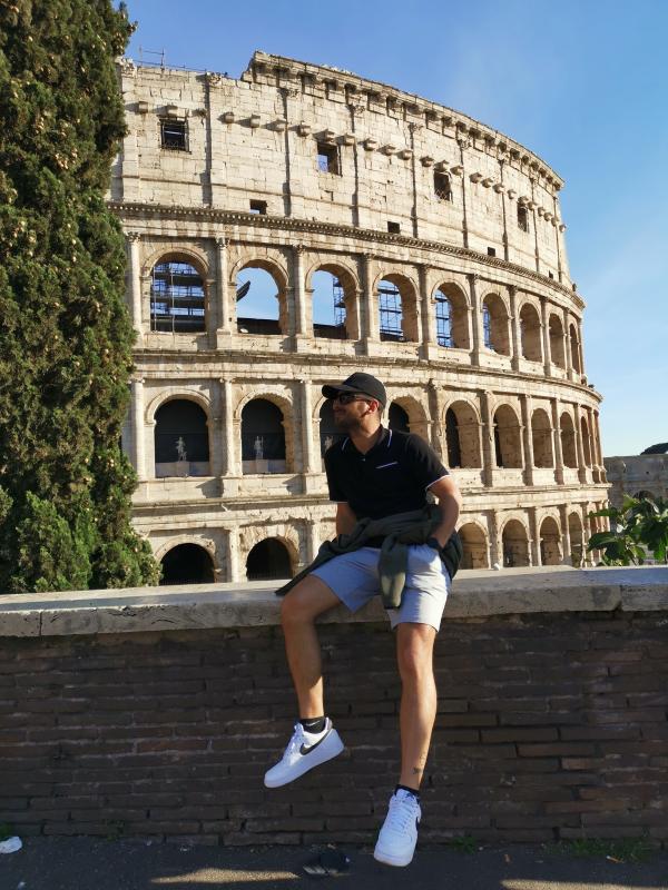 Atakar Özbay (@WUTB) 1000Kitap'ta - 1000Kitap