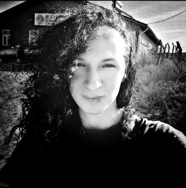 Herrenk Azben (@unwo_anted) 1000Kitap'ta - 1000Kitap