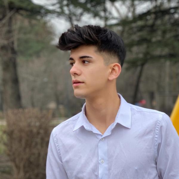 Sezai yıldırım (@Sezaai) 1000Kitap'ta - 1000Kitap