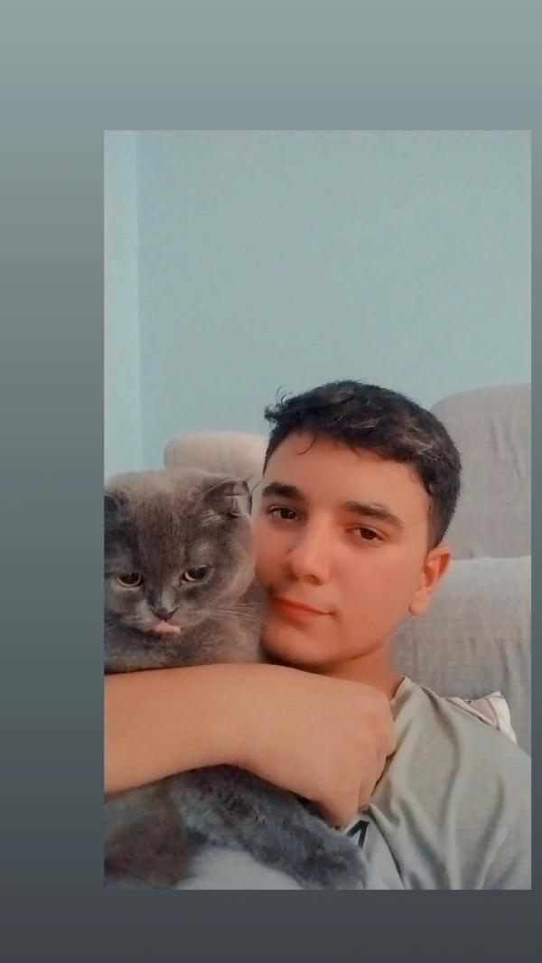 Kemal kaya (@Kemal_kaya) 1000Kitap'ta - 1000Kitap