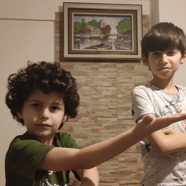 Emir Sahin (@EmirSh) 1000Kitap'ta - 1000Kitap