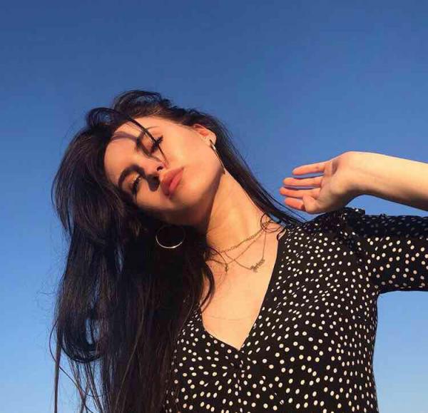 Melisa Aslan (@Melisaslan) 1000Kitap'ta - 1000Kitap