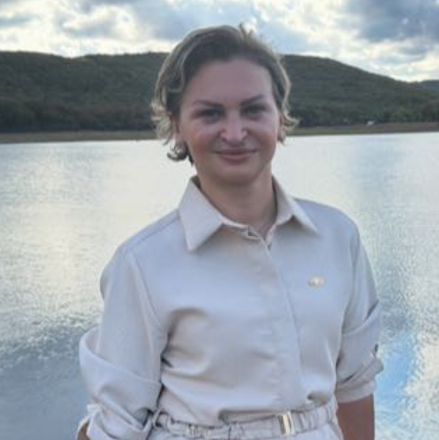 Özden Pektaş (@osden) 1000Kitap'ta - 1000Kitap