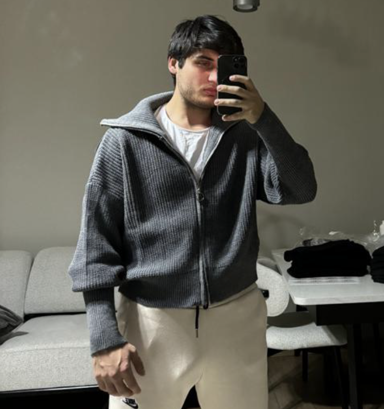 Eniz mola ☭ (@Enizmolaa5) 1000Kitap'ta - 1000Kitap