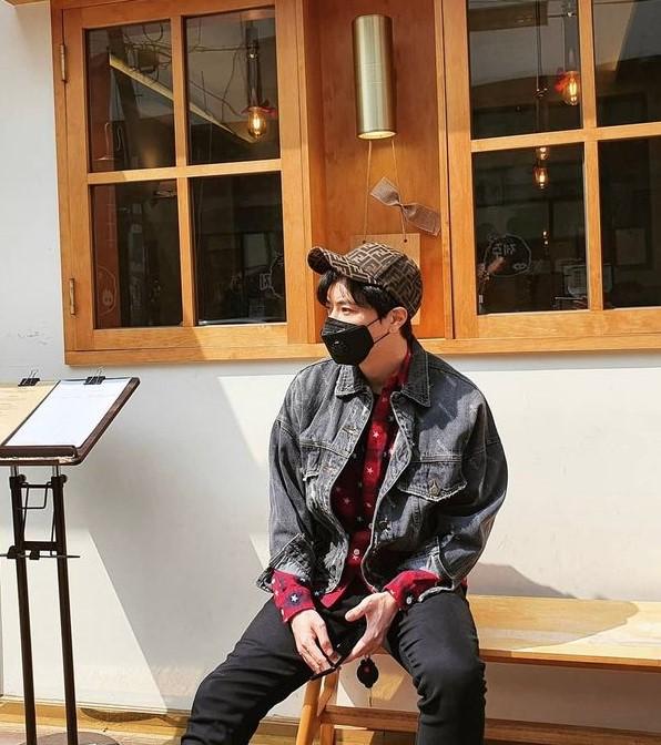 Park Tae-joon - 1000Kitap