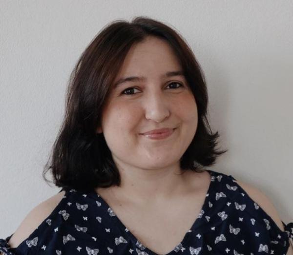 Derya Sevim (En Tatlı Kaçış kitabının editörü) - 1000Kitap