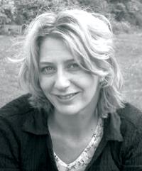 Laura S. Matthews - 1000Kitap