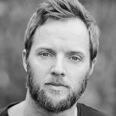 Adam Sharp - 1000Kitap