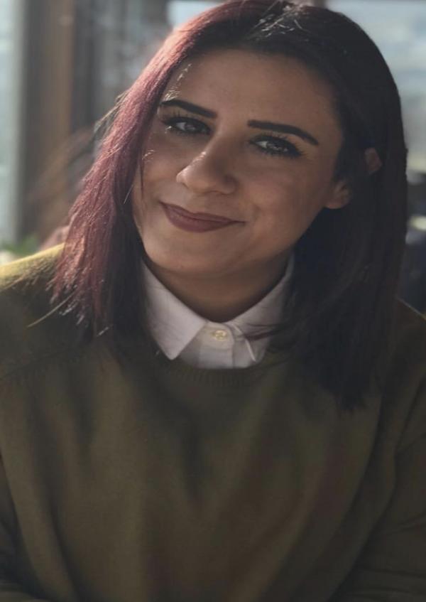 Burcu Akıncı - 1000Kitap