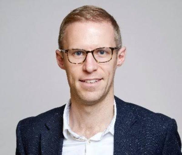 Stephen M. Fleming - 1000Kitap