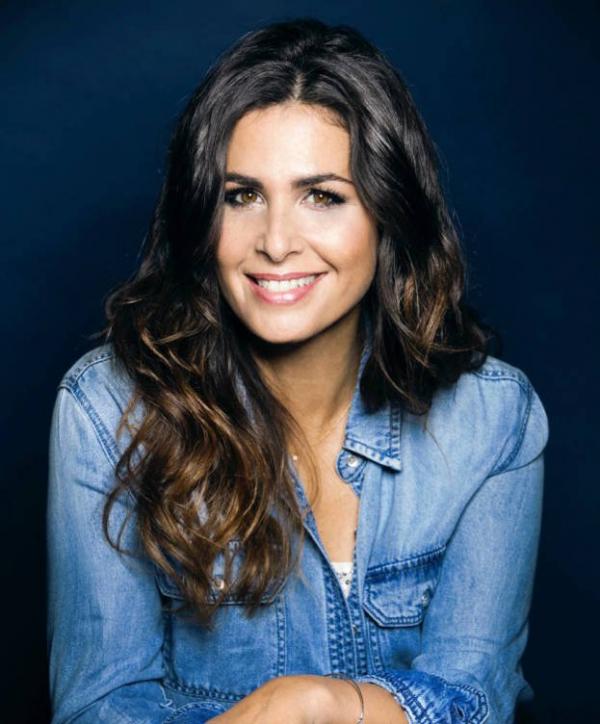 Nuria Roca - 1000Kitap