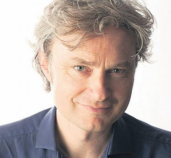 Simon Toyne (Kefaret kitabının yazarı) - 1000Kitap