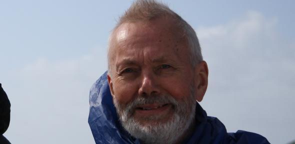 Stuart Warren - 1000Kitap