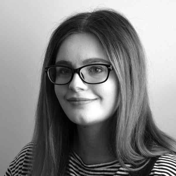 Jenny Taylor (Anna the Goanna and Other Poems kitabının çizeri) - 1000Kitap