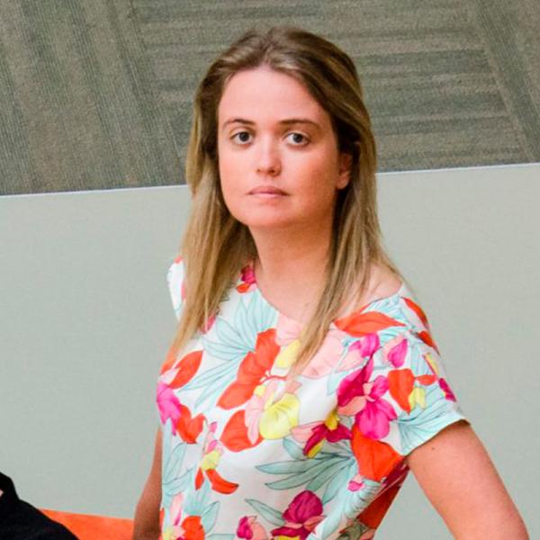 Elena Favilli - 1000Kitap