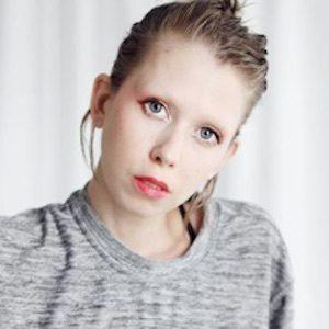 Jenny Mustard (Simple Matters kitabının yazarı) - 1000Kitap