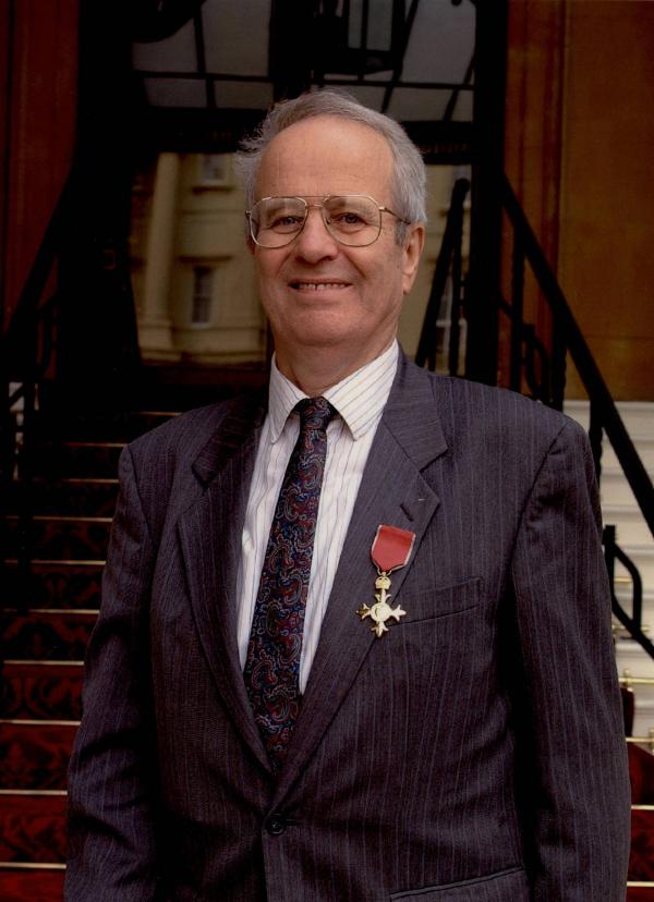 Edward Timms - 1000Kitap